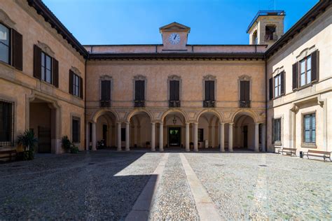 Palazzo Clerici Milano Me Mi