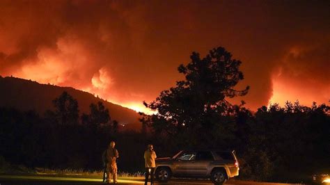 Wildfires Raging Across The West Coast Kill At Least 7 Including 2