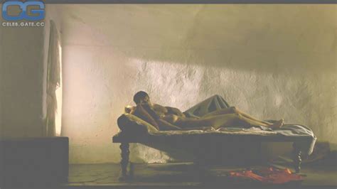 Freida Pinto Nackt Nacktbilder Playboy Nacktfotos Fakes Oben Ohne