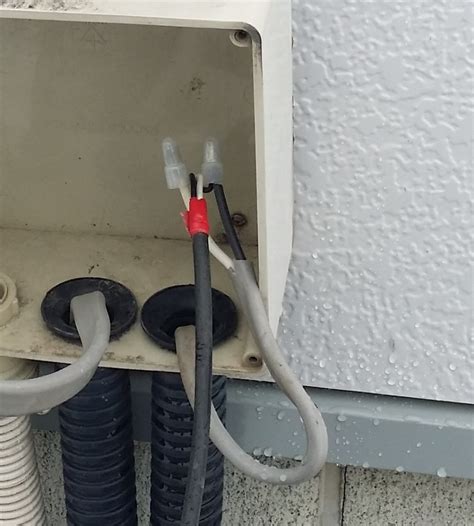 屋外のボックスを開けたら城北電気工事公式ホームページ023 644 4176