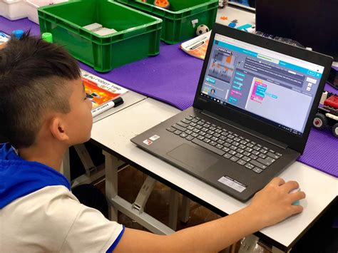 coding1 myanmar robotics and coding school