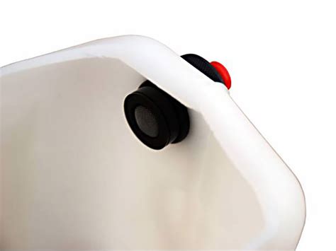 TANK TAP AN Easily Attach AN Feed Line To A Thin Wall Tank