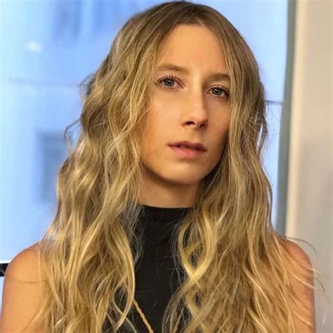 Image De Gris Girl With Brownblonde Hair And Blue Eyes
