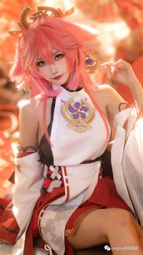 Cos：原神中狐狸模样的八重神子cos正片葵葵小姐phxcchua