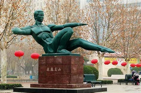 绿城广场 快懂百科