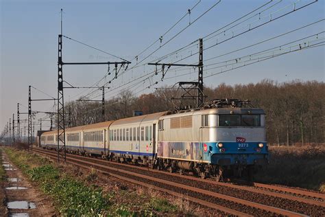 Photos-de-Trains.net :: BB 9273 et TER 16750 Le Mans - Paris-Montparnasse