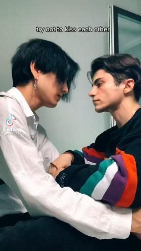 ArtonАртон Cute Lesbian Couples Kissing Couples Couple Goals