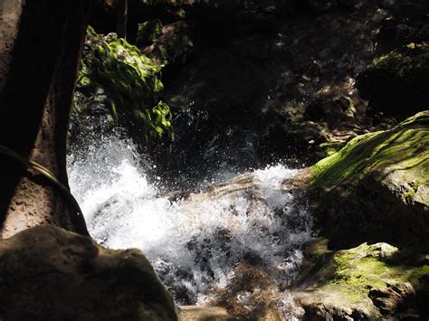 무료 이미지 자연 숲 록 폭포 황야 모험 강 흐름 밀림 빠른 협곡 물줄기 열대 우림 마요르카 바흐