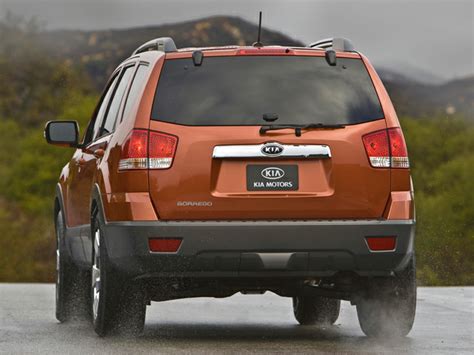 Kia Borrego Model Years Generations And News