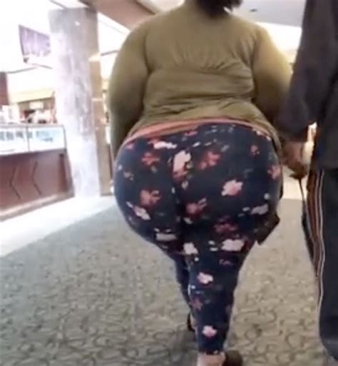 Mega Round Giant Bottomed Ssbbw Candid Waddles