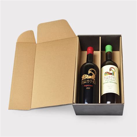 საფერავი და გორული მწვანე მუყაოს ყუთით 0 75 ლ წარწერის გრავირებით Niamori • ნიამორი