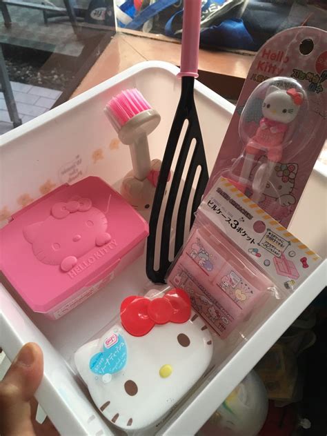 Set Hamper T Hello Kitty Jepang Desain And Kerajinan Tangan Alat