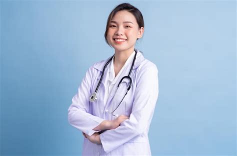 Idi Bekali Program Edukasi Untuk Tingkatkan Literasi Digital Targetkan Para Dokter Di Indonesia