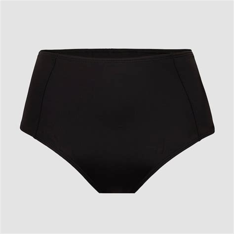 Premium Photo Ropa Interior Mujer