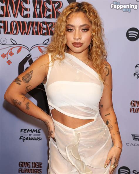 Kiana Led Sexy Nude Collection Photos Pinayflixx Mega Leaks