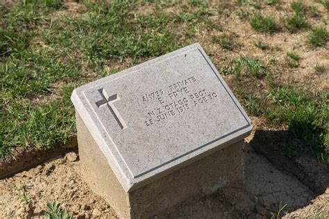Edward Frye New Zealand War Graves Project