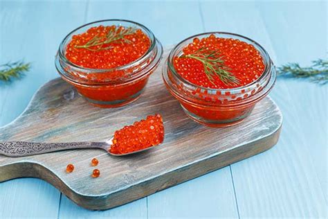 Икра кеты: калорийность, польза и вред, как засолить