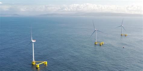Worlds First Semi Submersible Floating Offshore Wind Farm Beats