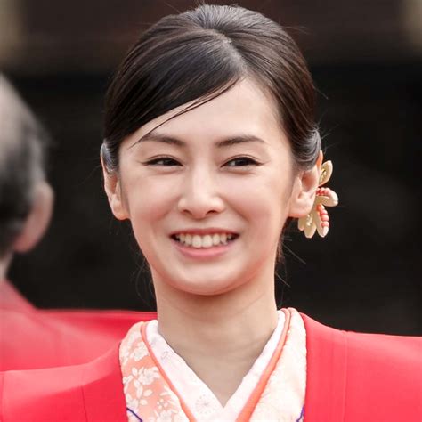 豪華すぎる！兵庫県出身の美人女優ランキング（1～2位）