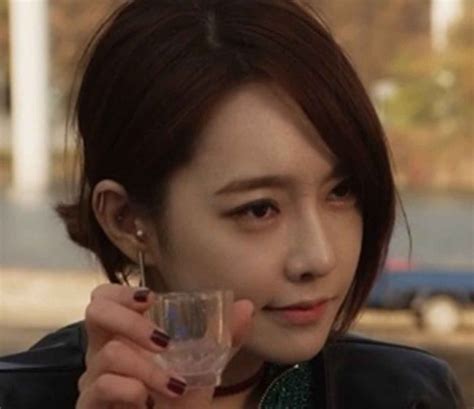 기타 에로배우 지은서