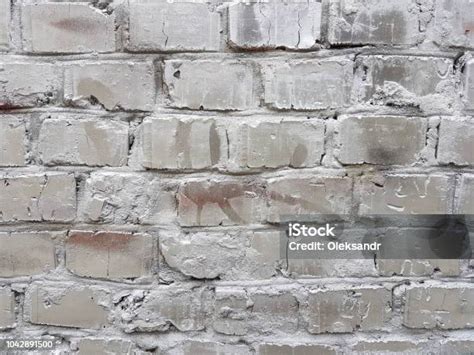 손상 된 백색 페인트 레이어 근접 촬영 배경 사진 텍스처와 오래 된 붉은 벽돌 벽 완벽 한 구성 0명에 대한 스톡 사진 및 기타 이미지 Istock