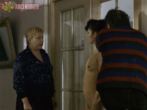 Голая Г Са Ло в Satansbraten