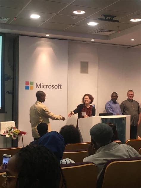 takle asmalesh on linkedin שלום לינקדאין שמי טקלה אסמלש ואני תכניתן
