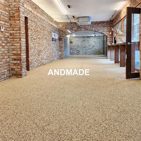 인테리어마이크로시멘트유럽미장콩자갈스타코에폭시 벽 마이크로시멘트 지정색상 텍스쳐 유럽미장st 천정 뿜칠시공 Dp까지 마무리된 세트장 입니다