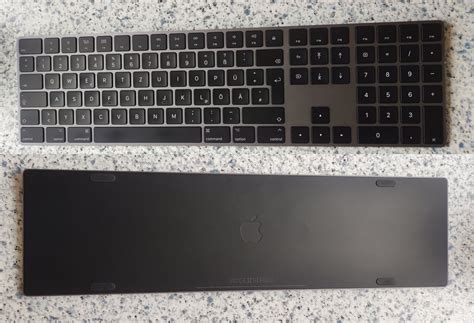 Apple Magic Keyboard Numeric Tipkovnica Qwertz Bluetooth A1843 Crna