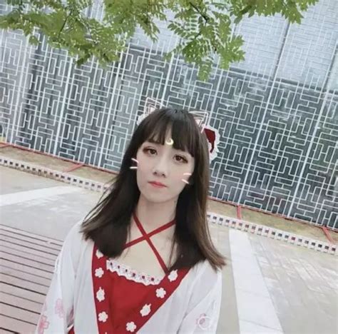 在全球最大的同性交友网站上逛一天，会有多刺激？ 风闻