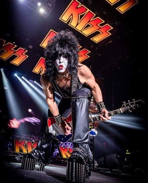 Pin By Butch Veazey On Kiss My Board Best Kisses Kiss Army Kiss Online