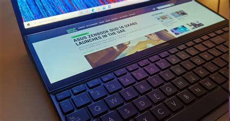 Asus Zenbook Duo Ux E Review Gadgets Middle East