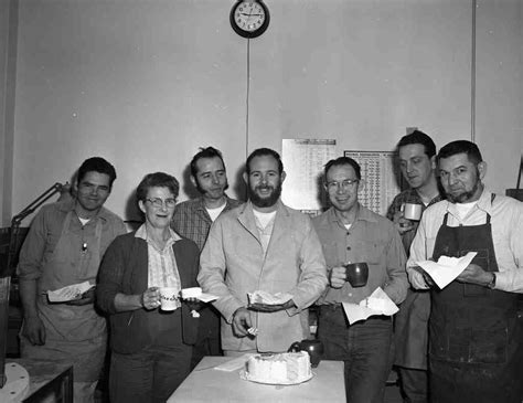 Vintagetek Museum Of Tektronix Alumni Seeks To Id Thousands Of Old Photos