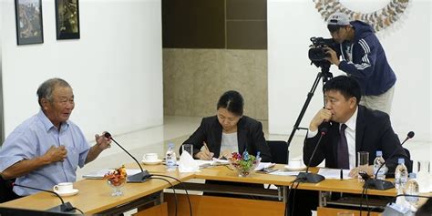 Нийслэлийн Засаг дарга иргэдийг хүлээн авч уулзлаа