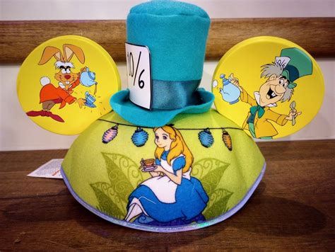 Alice In Wonderland Party Hats Hats 1st Birthday Party Themes For