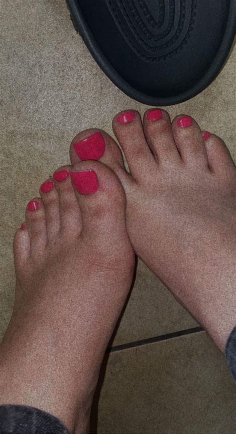 Sexy Blue Toes And White Sandals R Thongsandals