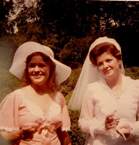 Ghost Hunting Theories Quantum Spaces Understanding Trapped Spirits And The Human Minds