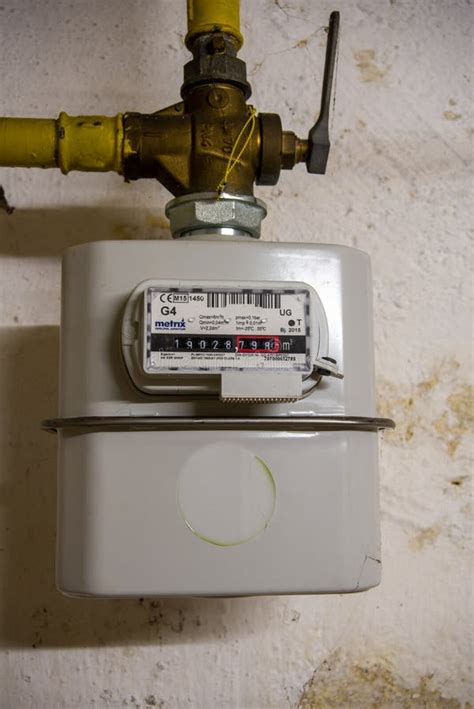 Analog Gas Meter Editorial Image Image Of Light Crisis