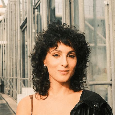 Barbara Pravi Taille