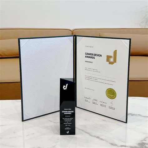 2022 Gdweb Design Awards Grand Prize 수상 Weaverloft 위버로프트