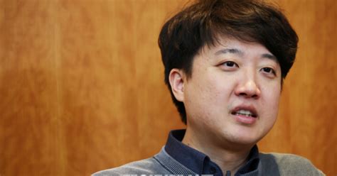 이준석 “인요한 흔한 60대 아저씨 돼버렸다” [인터뷰]