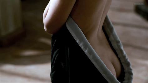 Iulia Verdes Nude Pics Page 1