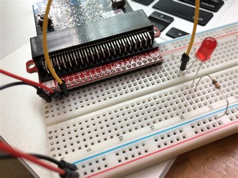 【micro bit】sparkfun inventor s kit for micro bit開箱 義築桃花源