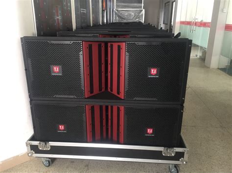 Dual 15 Inch Three Way Long Distance Line Array System Outdoor Concert Stage Sound Speakers