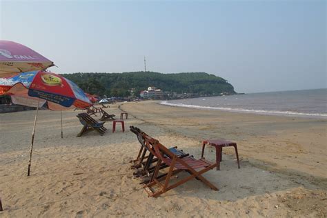 Les Plus Belles Plages Dans Le Nord Du Vietnam Amo Travel Agence De Voyage Francophone