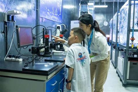 到珠海横琴漫游“水母星球”