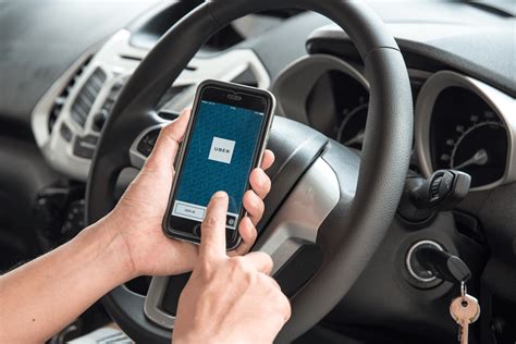 Prefeitura De Caraguatatuba Convoca Motoristas De Transporte Por