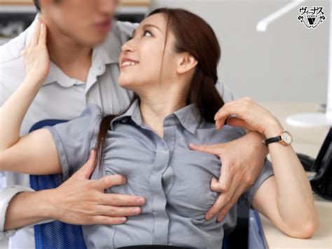 美人女教師の彼女はクラスの担任で部活の顧問でボクの恋人～年上彼女と朝から晩まで禁断情熱中出しsex～ 白木優子 アダルト動画 ソクミル