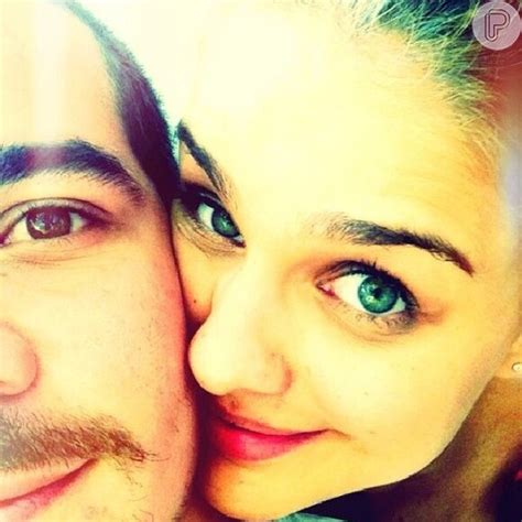 Foto Paloma Bernardi E Thiago Martins Continuam Namorando Atriz