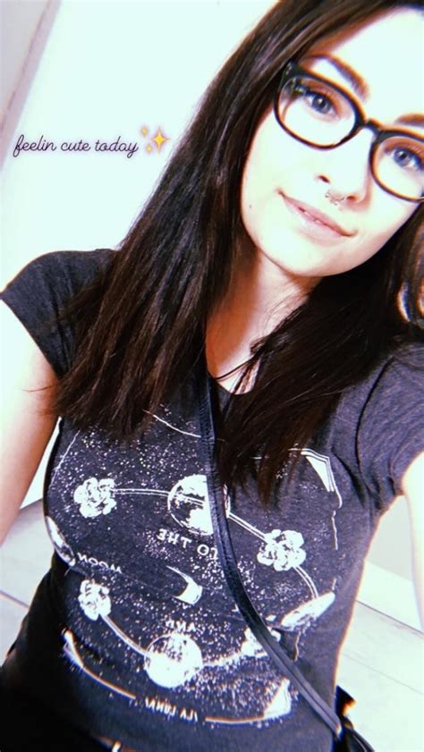 Feeling Cute Today R Jodelleferland